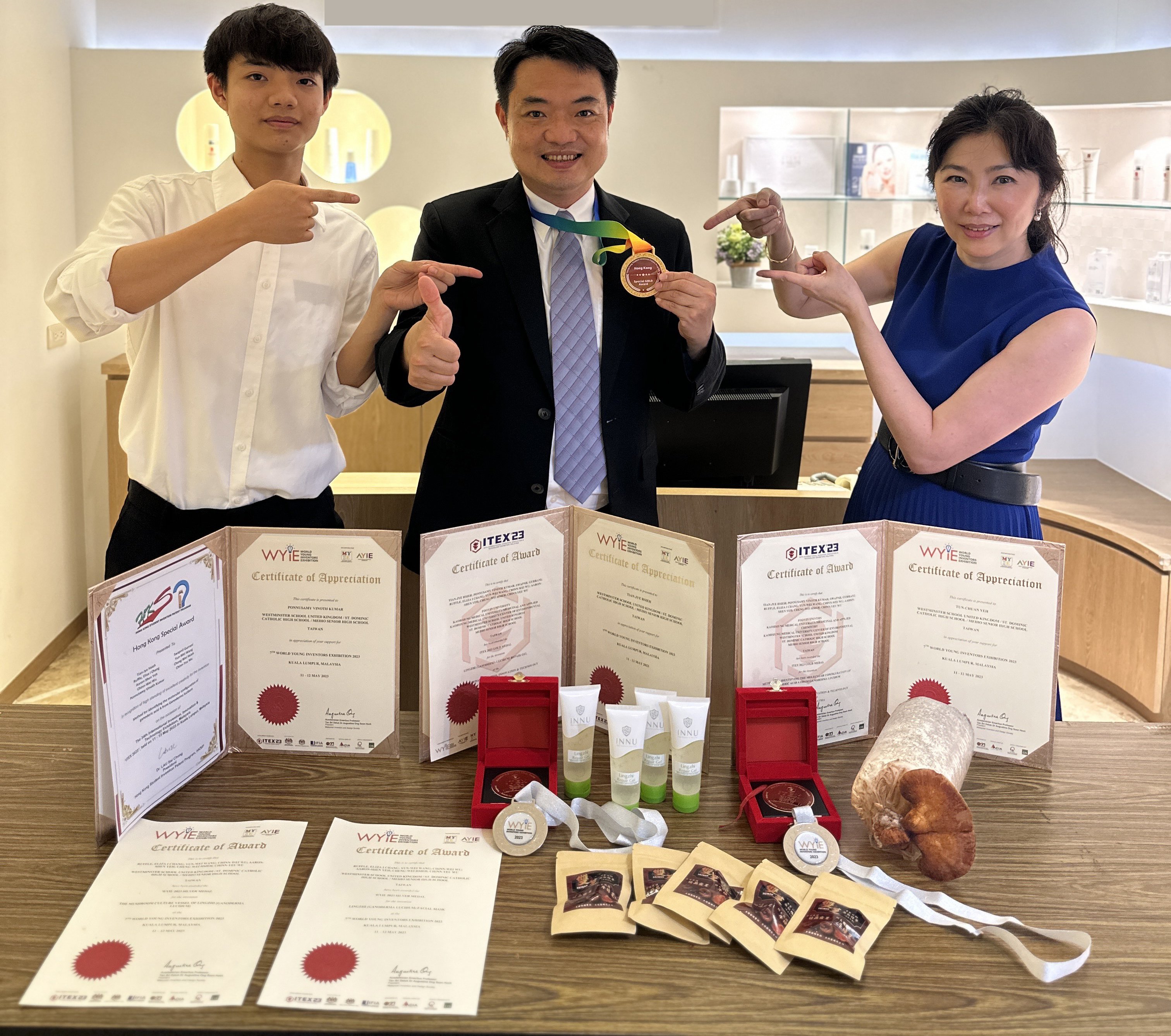 輔英科大謝天傑發明團隊參加「2023馬來西亞ITEX國際發明展」榮獲2金2銀及香港國際大獎 | TIPPA台灣發明商品促進協會